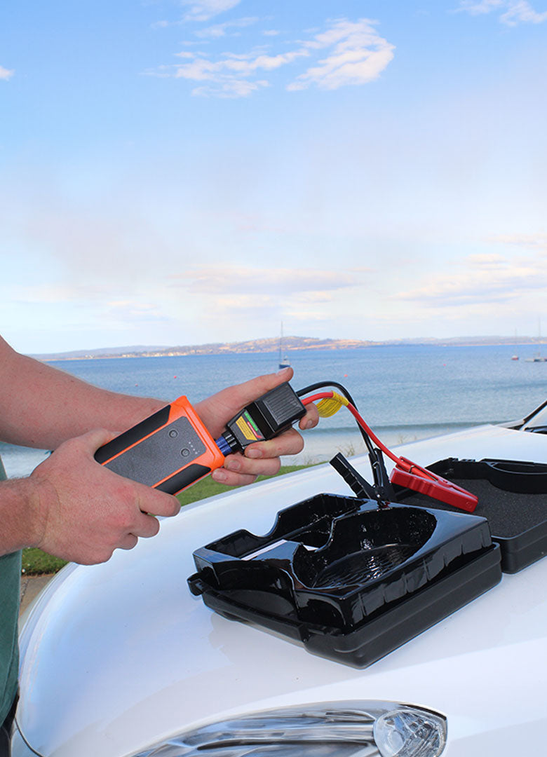 10,000 mAh Jump-Starter & Power Pack – Cygnett